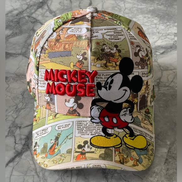 Disney | Accessories | New Disney Mickey Mouse Comic Strip Cap With ...